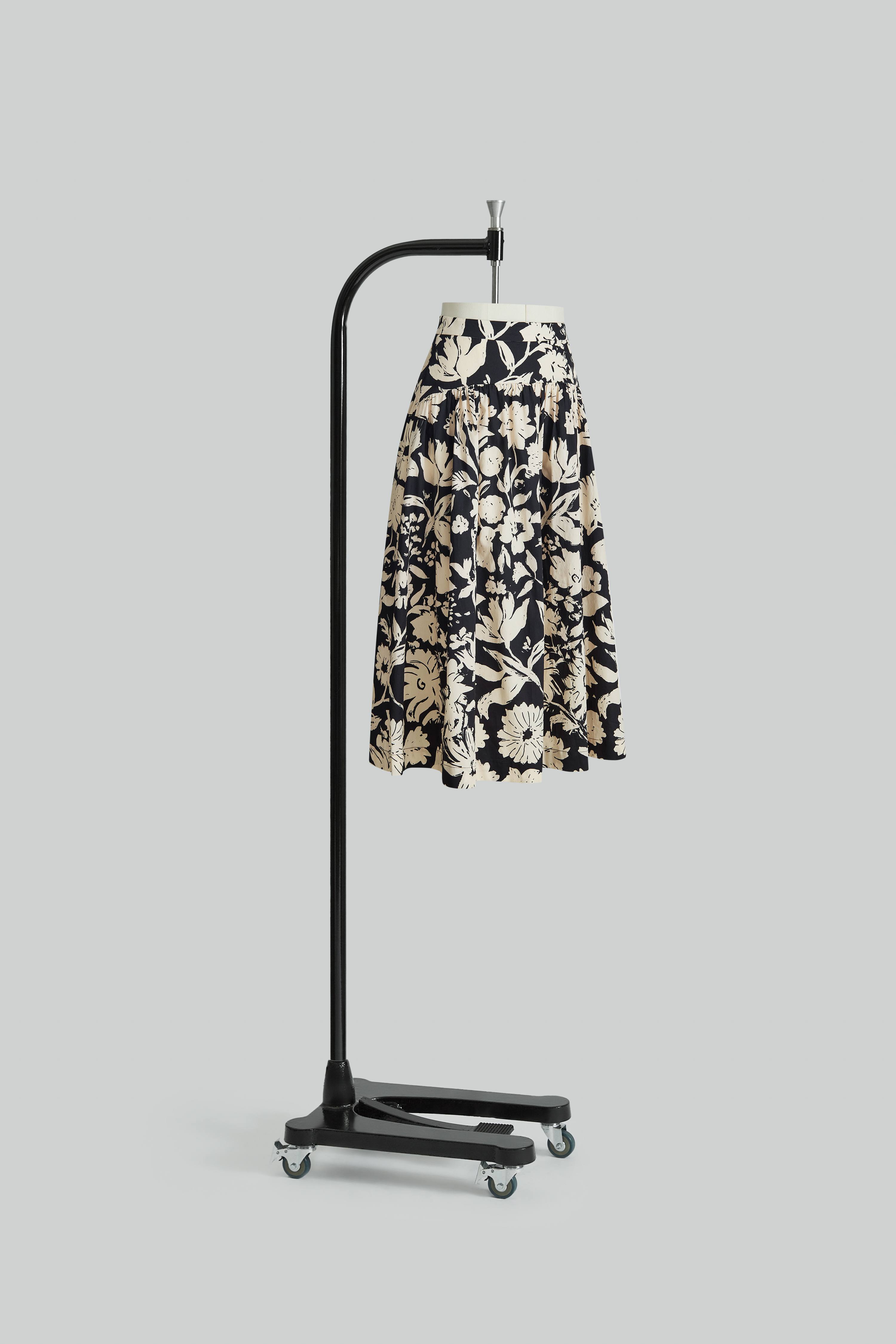 Radiant Print Skirt in Matte Cotton – fbrq.com