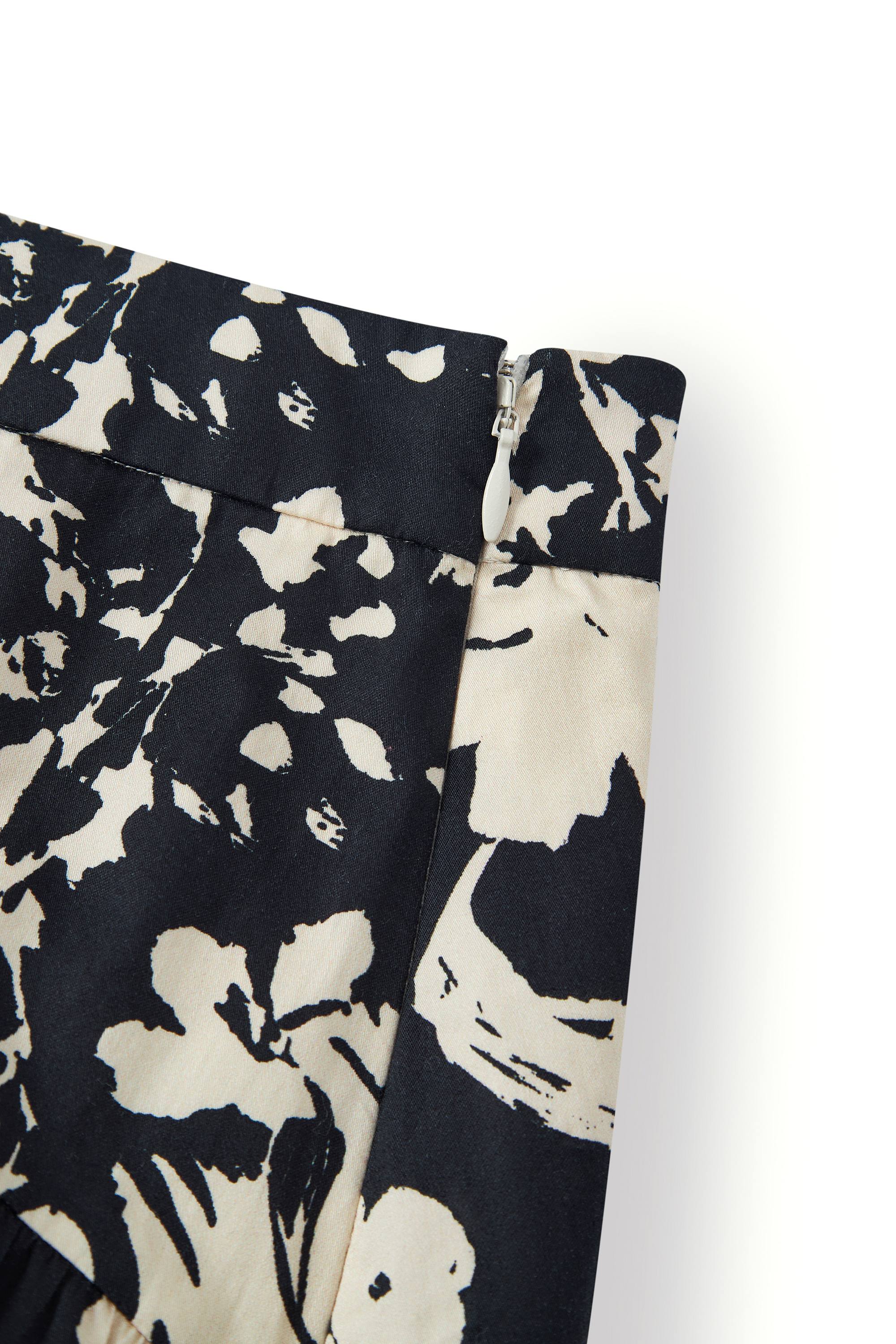 Radiant Print Skirt in Matte Cotton – fbrq.com