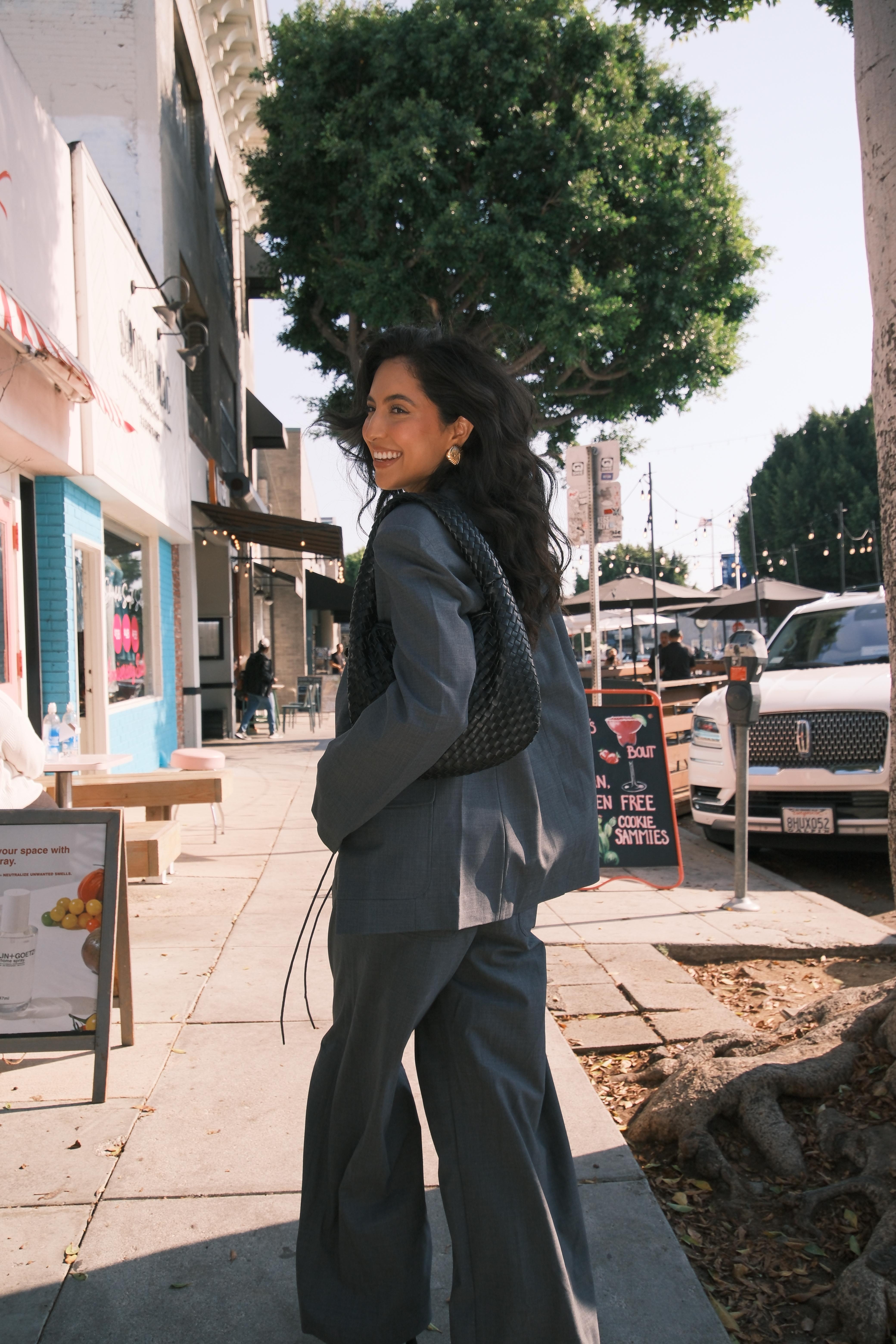 Cléon Trousers in Semi-Worsted Wool – fbrq.com