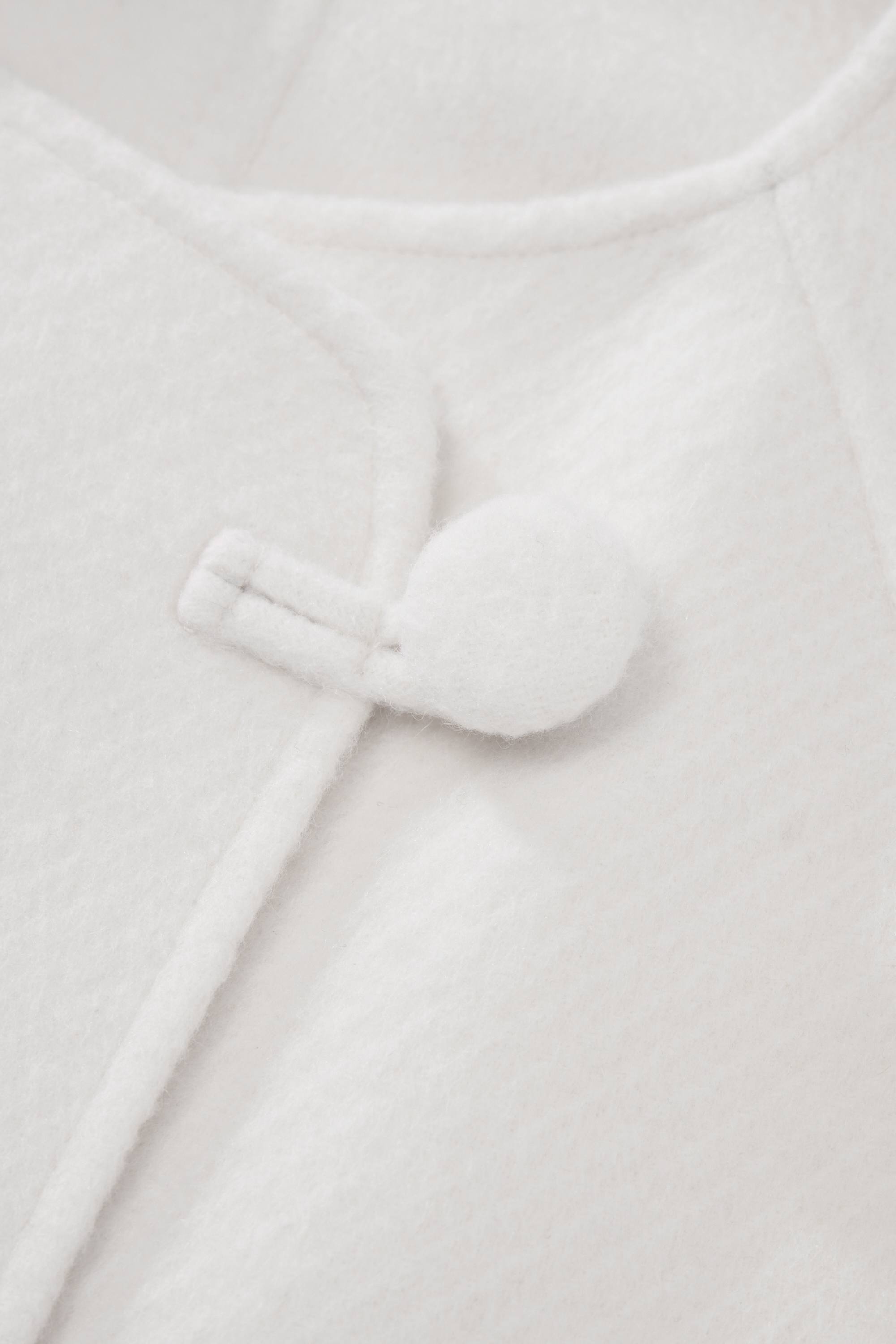 Alina Hand Rolled Buttons Wool Jacket in Australian Merino Twill – fbrq.com